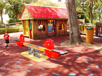 DFW Parks & Playgrounds: Scottish Rite Hospital
