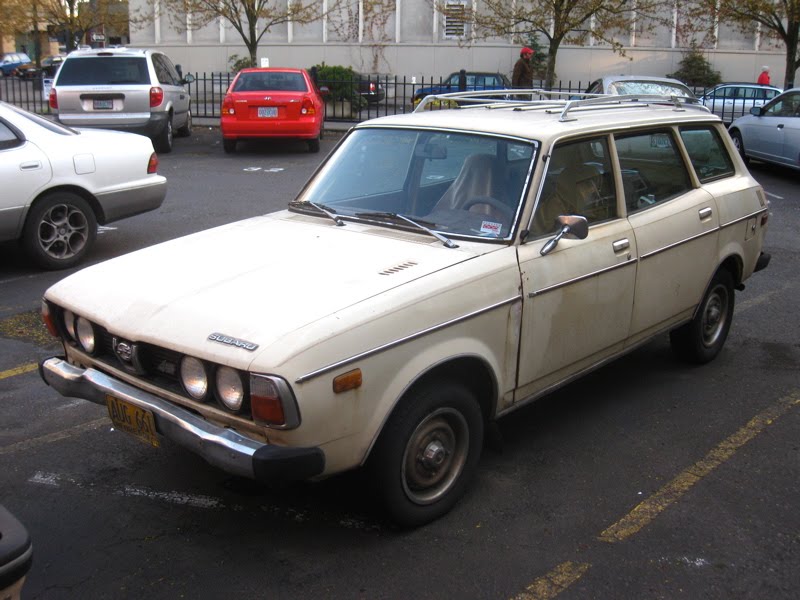 OLD PARKED CARS.: 1978 Subaru DL Wagon "Series II".