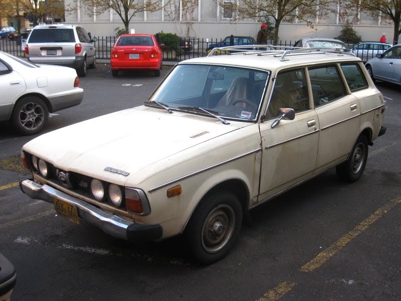 OLD PARKED CARS.: 1978 Subaru DL Wagon "Series II".