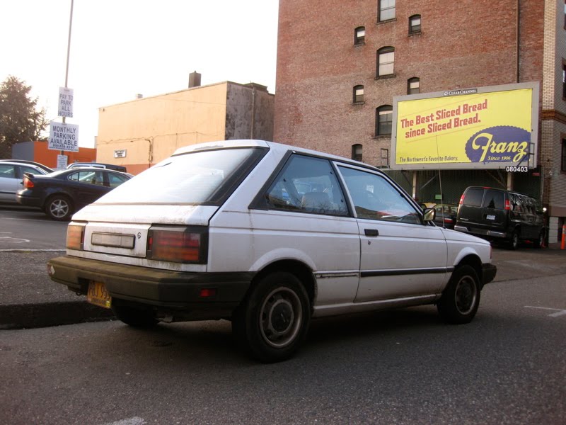 1990 Nissan Sentra Hatchback : vintagejapaneseautos