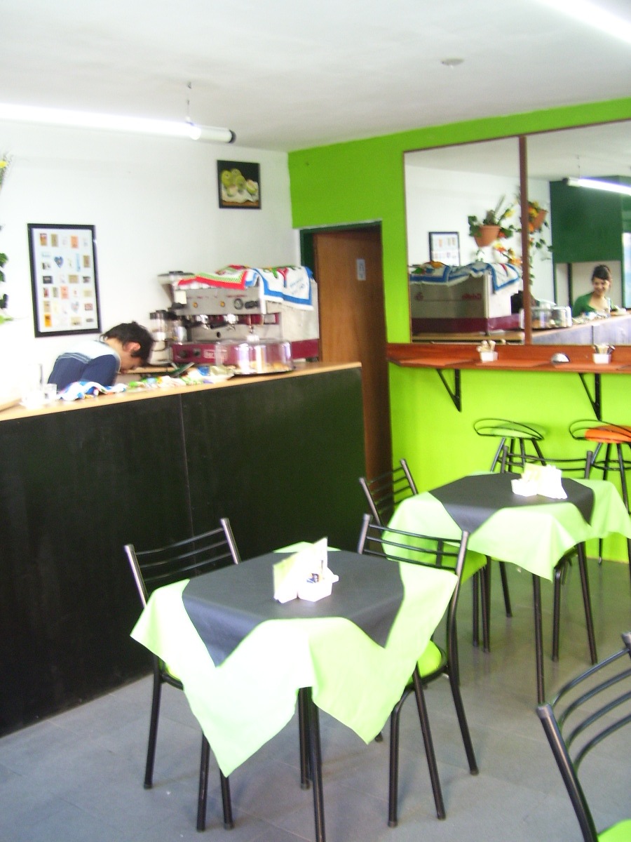 Pablo Derosa: Diseño del Restaurante Vegetariano Rincón Verde