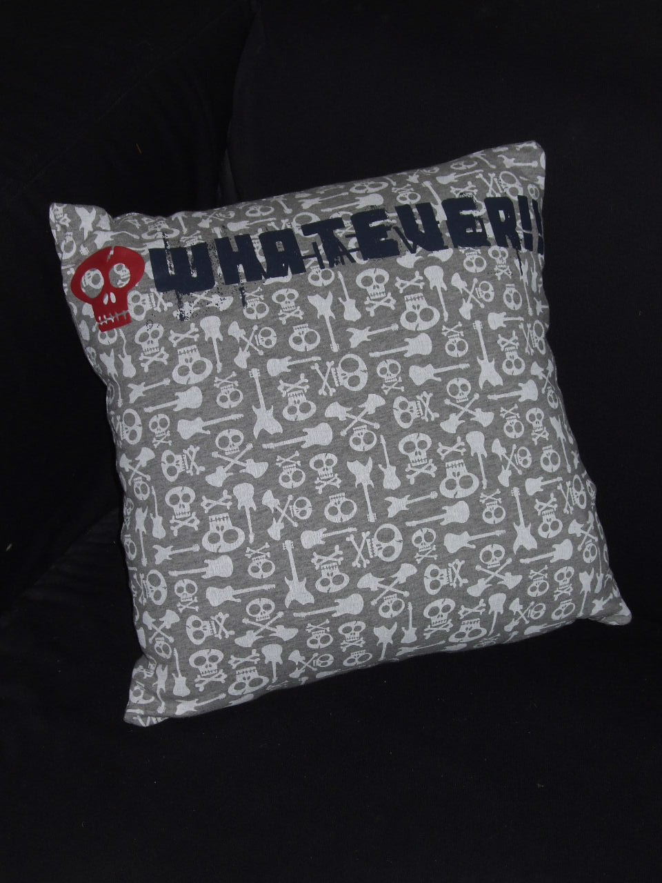 Made By Joanne: t-shirt cushion tutorial