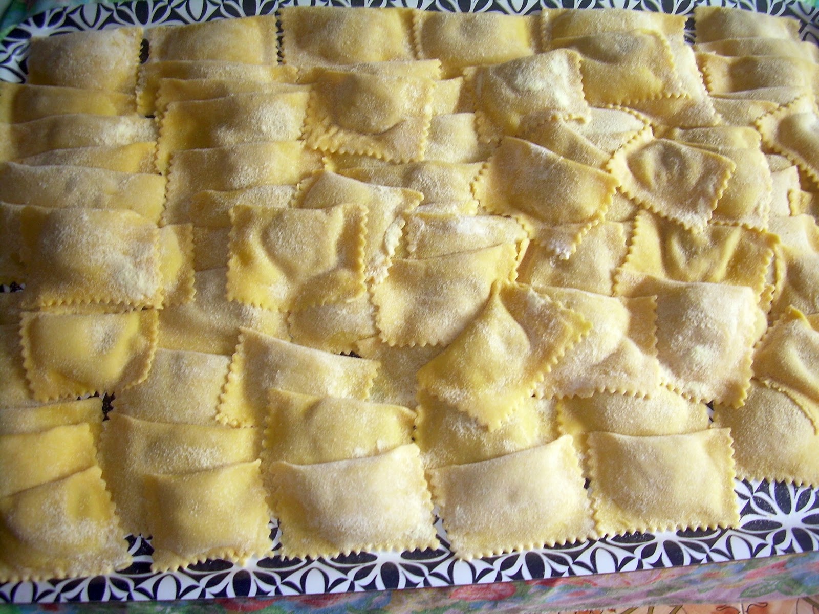 Ravioli alla zucca da Iaia in cucina con semplicità su Akkiapparicette