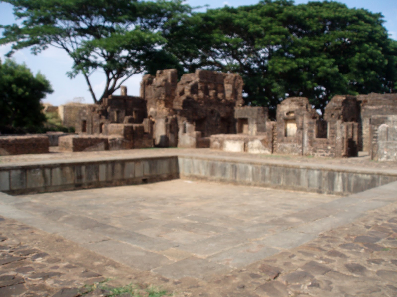 Travelogue Unlimited: Kittur Fort : A Photo Feature