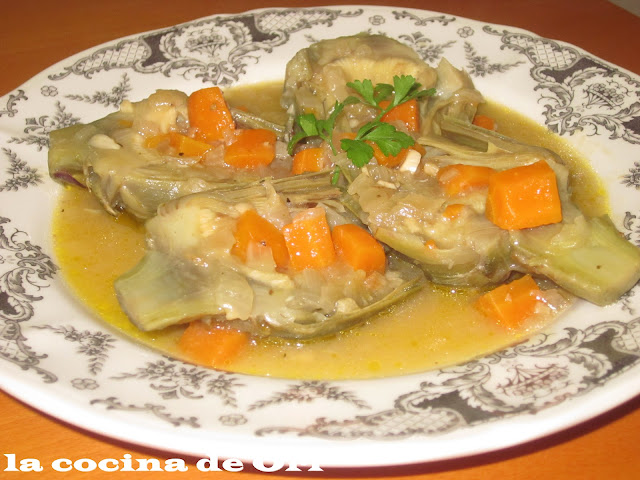 LA COCINA DE ORI: ALCACHOFAS EN SALSA