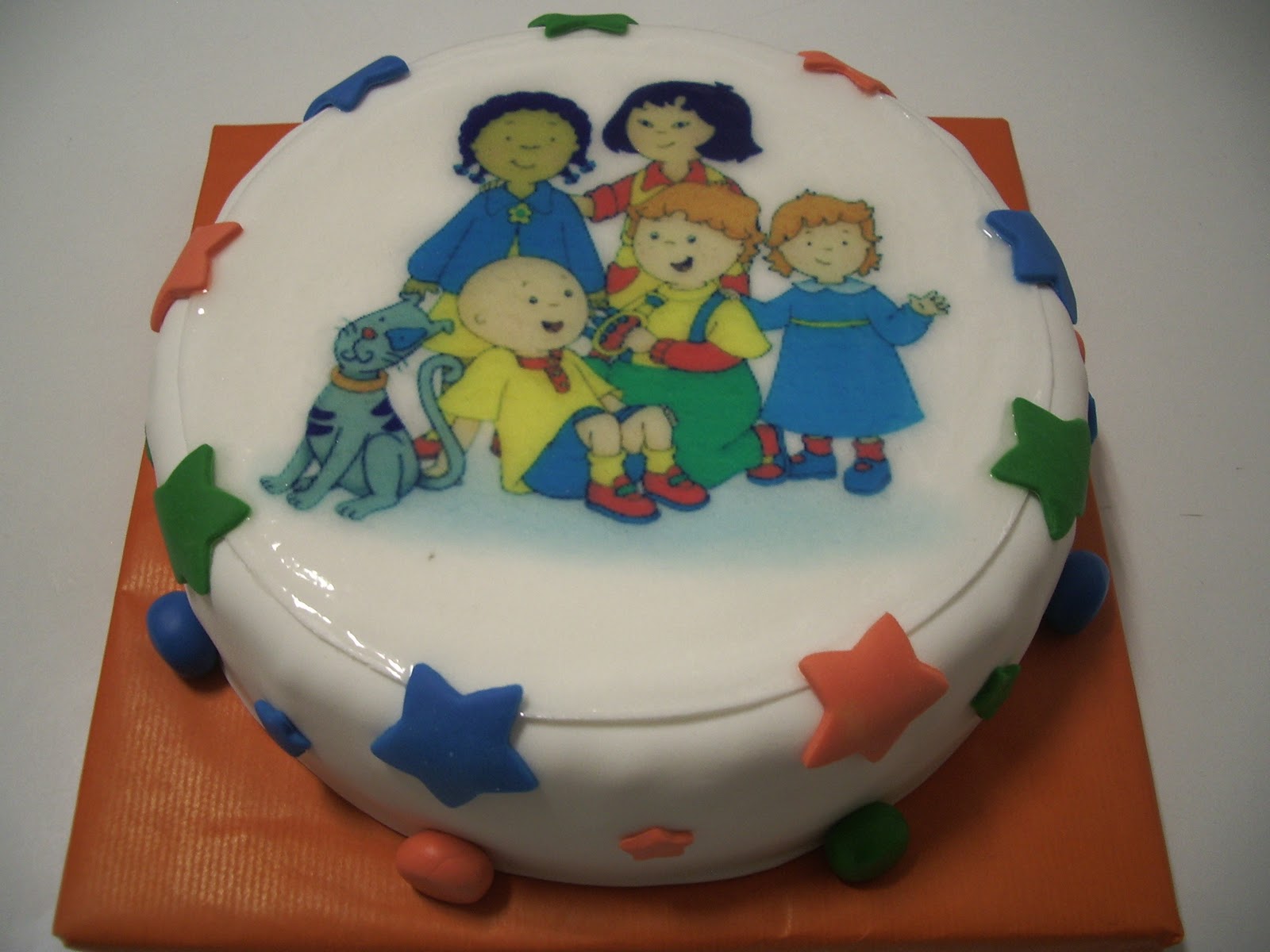 IdeiasDocinhas: Bolo Ruca e a Familia