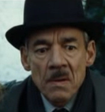 Harry Potter PARALLEL UNIVERSE: Harry Potter Cast of Characters Book 4