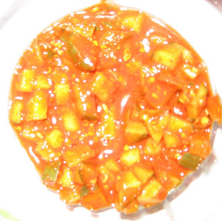Aditi and Ganesh's Blog: Oil-free mango pickle (Amba Loncha, Manga Thokku)