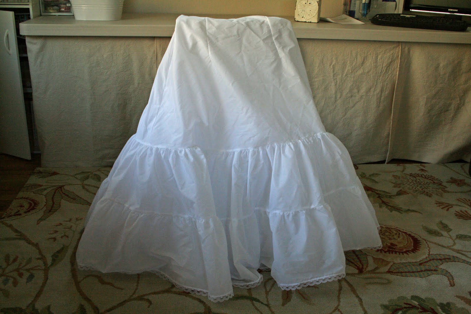 Frills Fluff and Trucks: Wedding Crinoline into Dress Up Skirt Tutorial