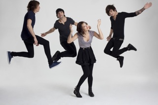 Alter The Press!: Hey Monday New Single