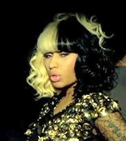 Lisa Usher's Instagram, Twitter & Facebook on IDCrawl