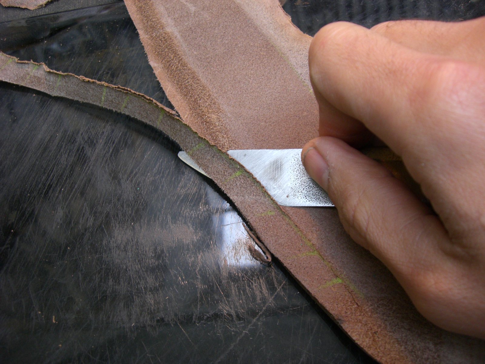 Bespoke Shoes Unlaced : Long Stiffeners