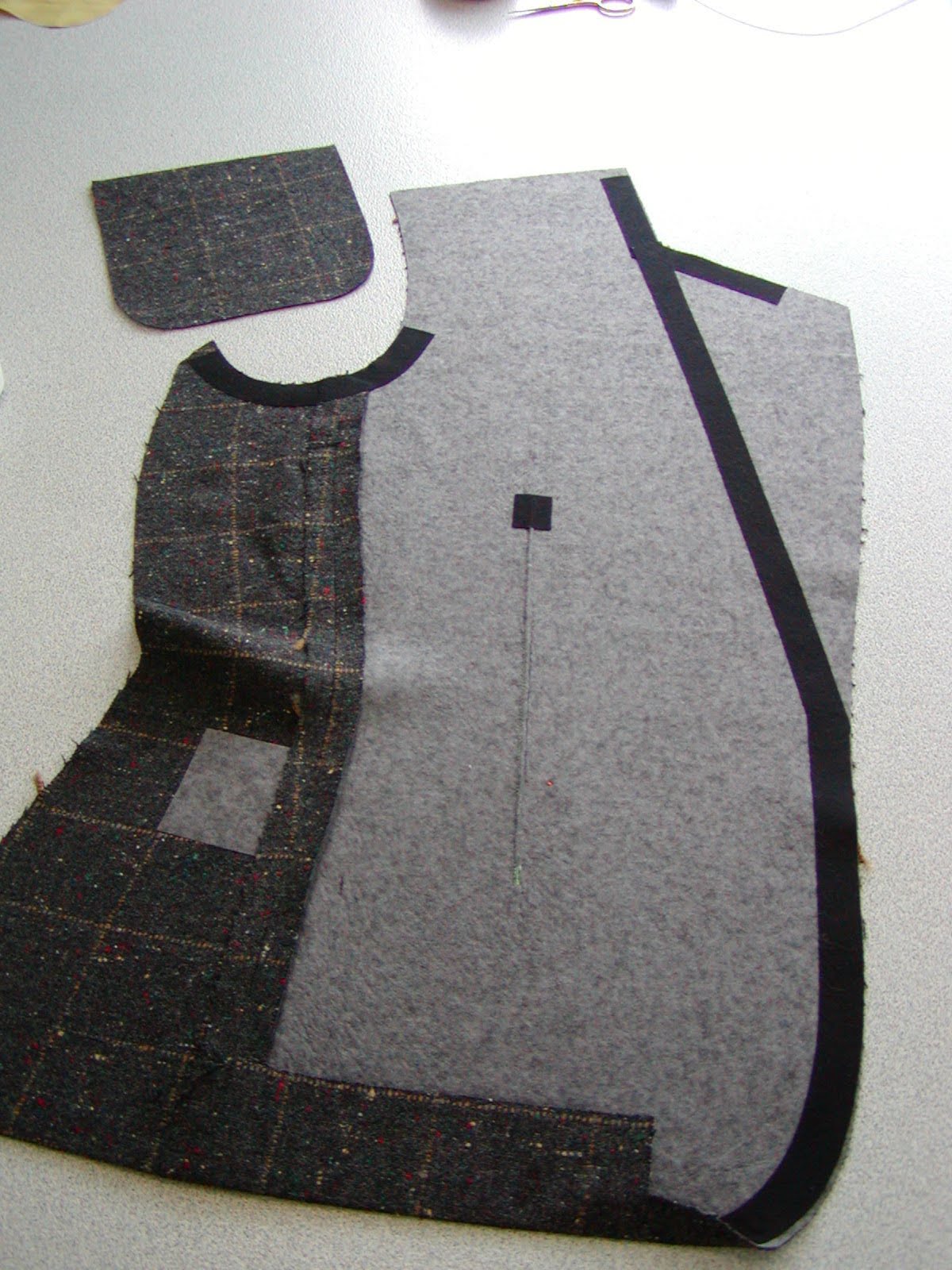 Pro Sew: Bluff-stitching a Patch Pocket.