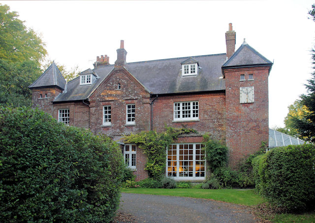 BOOKTRYST: Thomas Hardy Stays At Home Thanks To 104 Year Old Friend