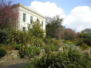 BOOKTRYST: Penzance Library: Not Just For Pirates Anymore