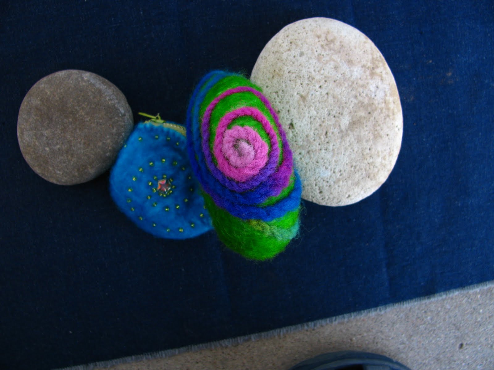 Rosemary Knits: Felted Rocks!
