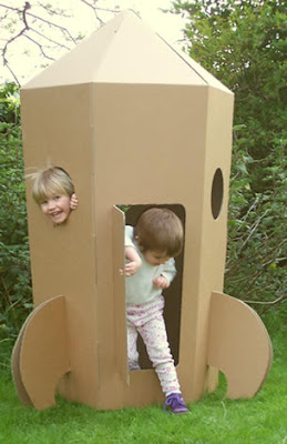 * Terramia *: Creativity with Cardboard