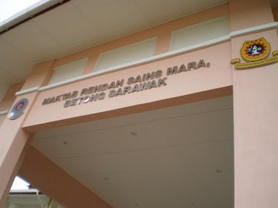 Little Cat: SMK Pusa, Betong.: Maktab Rendah Sains Mara Betong (MRSM)