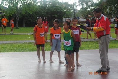Little Cat: SMK Pusa, Betong.: Barisan atlet besi..