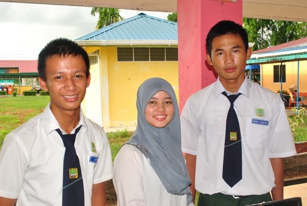 Little Cat: SMK Pusa, Betong.: Saintis muda SMK Pusa..