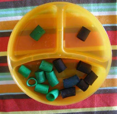 Ankle Biter Art: DIY dyed pasta & rice