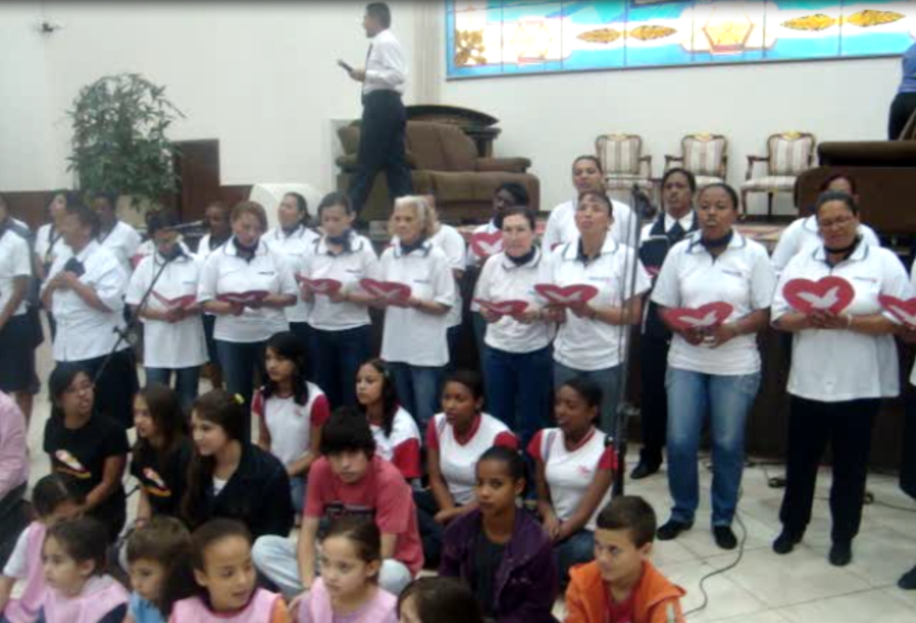 EVG Mogi das Cruzes: Aniversário da IURD