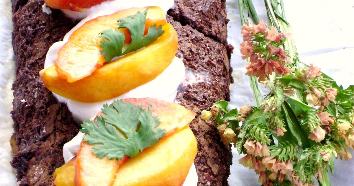 Ria's Collection: CHOCOLATE ROULADE with PEACHES & CREAM