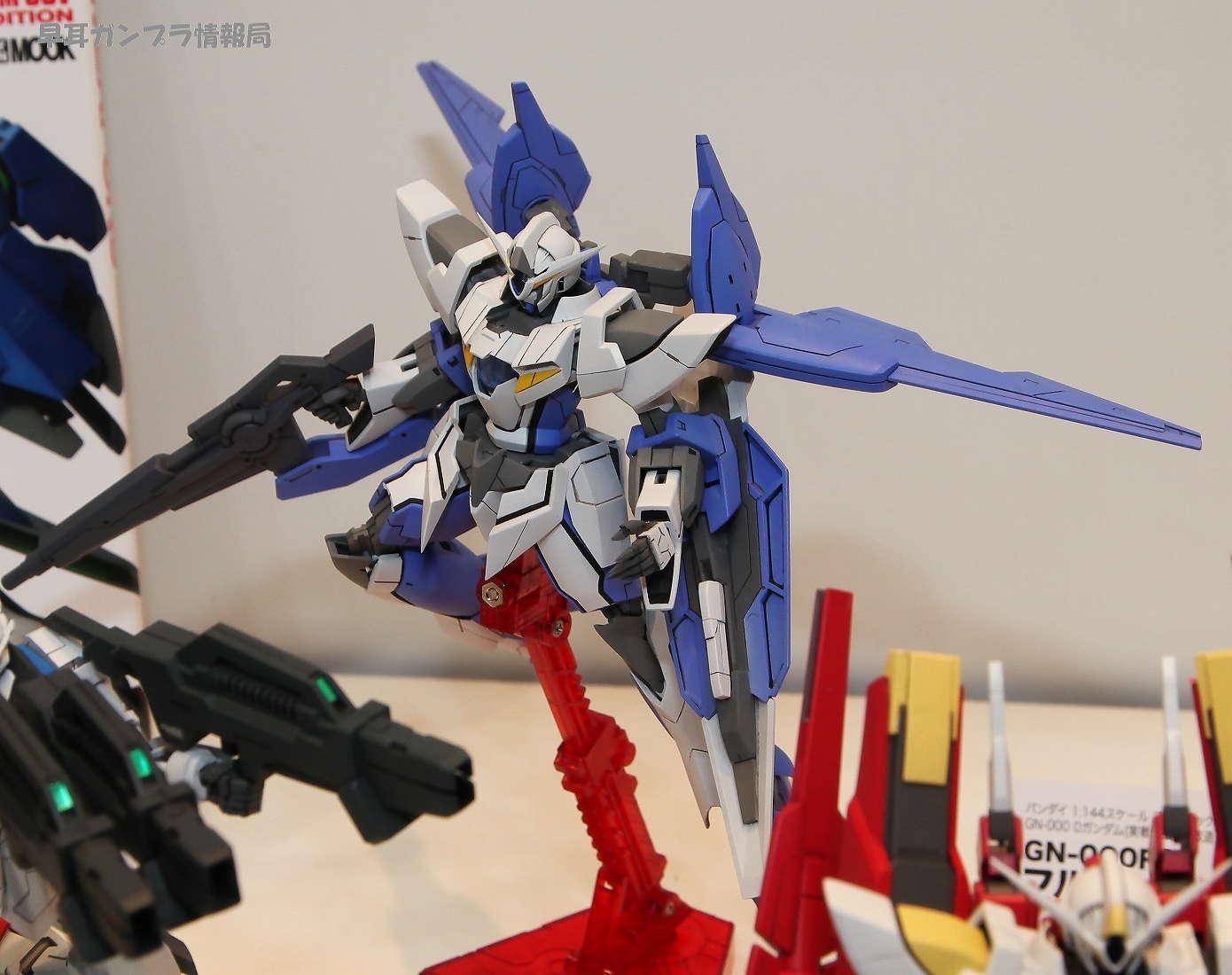 GUNDAM GUY: Chara Hobby 2010 - Gundam 00 Merchandise Display