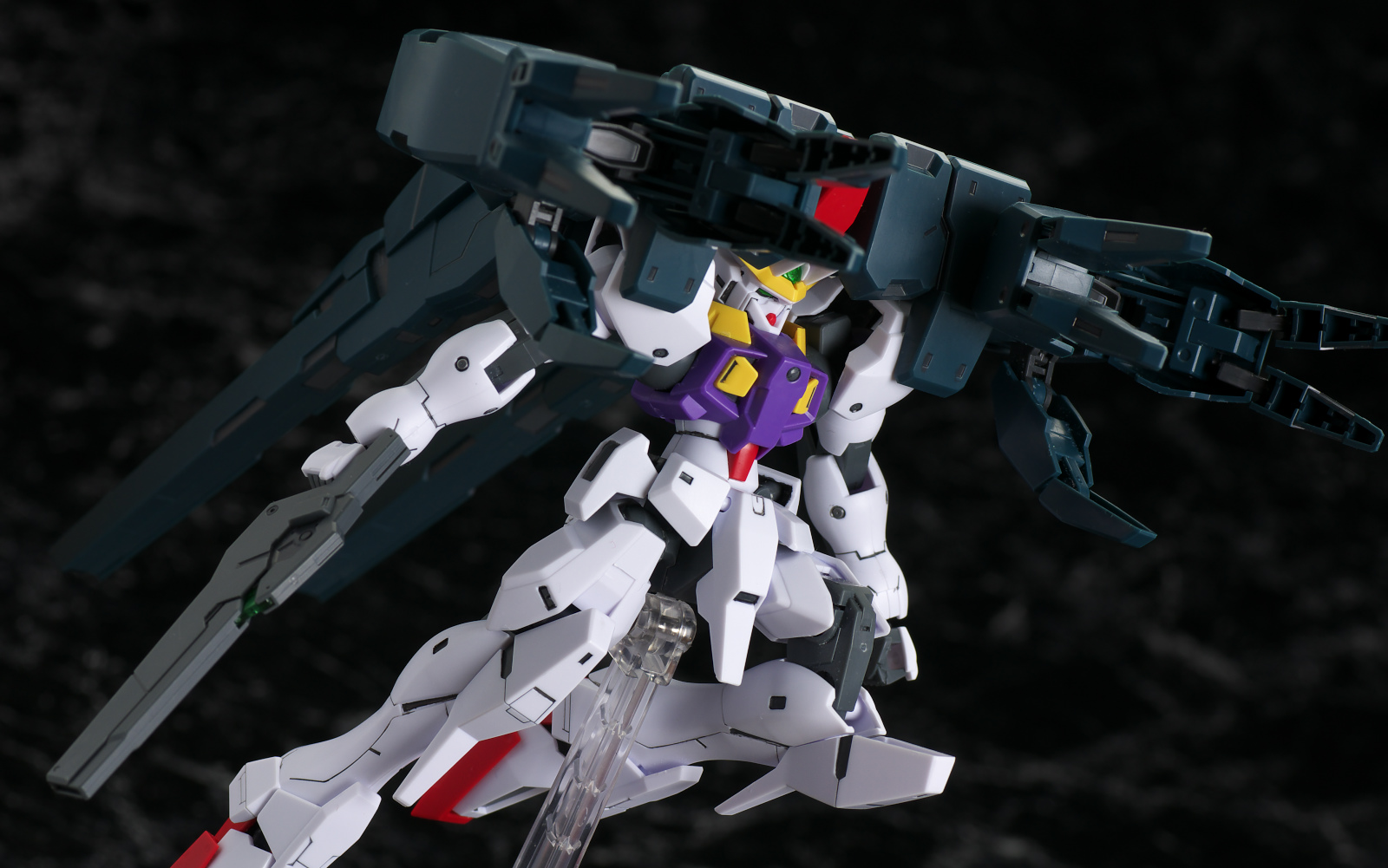 GUNDAM GUY: HG 1/144 Raphael Gundam - Review