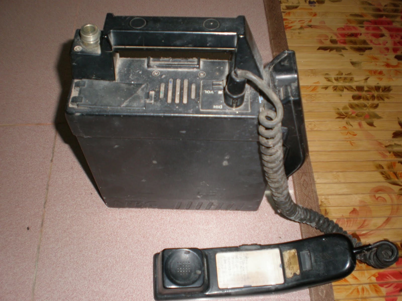 NAZRI DUIT ANTIK & SYILING LAMA: Telefon Bimbit Lama, Generasi