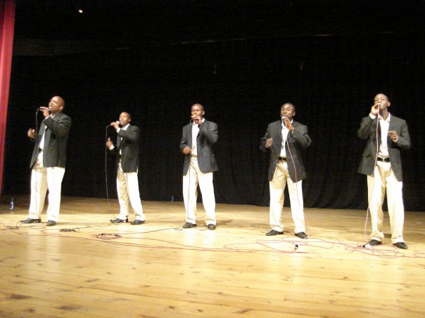 RON'S WORLD SUNDAY MUSIC: Shower Power - Zimbabwe Gospel Group