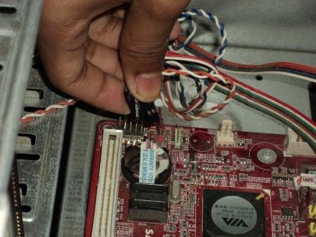 LANGKAH LANGKAH BONGKAR DAN PASANG CPU