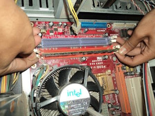 LANGKAH LANGKAH BONGKAR DAN PASANG CPU