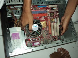 LANGKAH LANGKAH BONGKAR DAN PASANG CPU