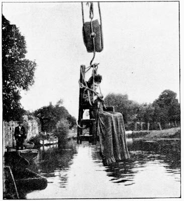 thanetonline: The Ducking Chair at Fordwich
