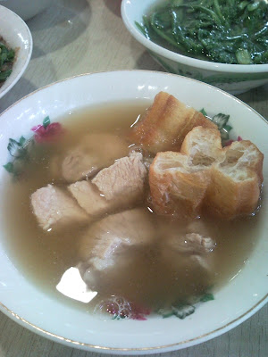 Tidbits and Treasures: Bak Kut Teh @ Ya Hua Rou Gu Cha