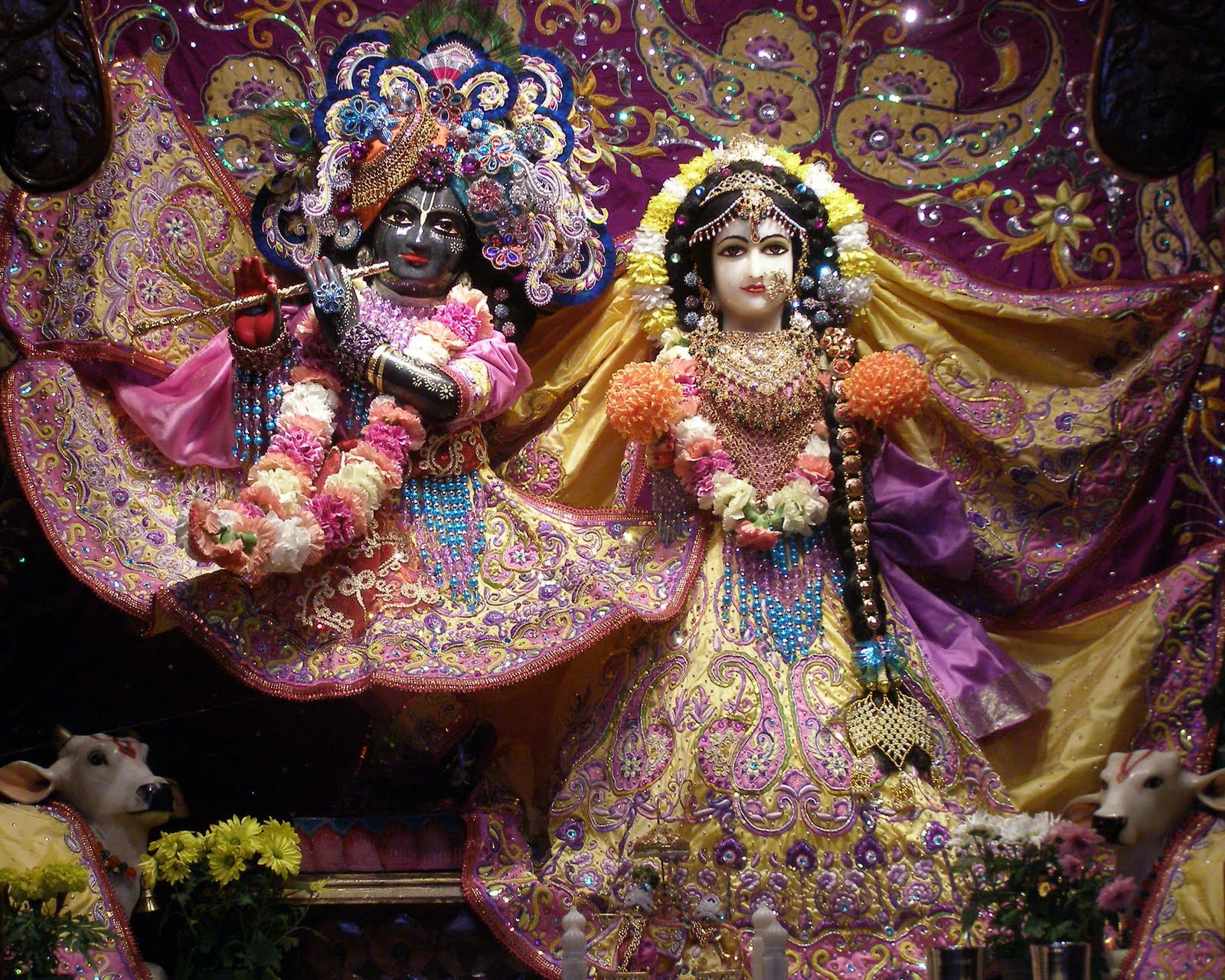 Devotees Vaishnavas: Planet ISKCON - 32 new articles