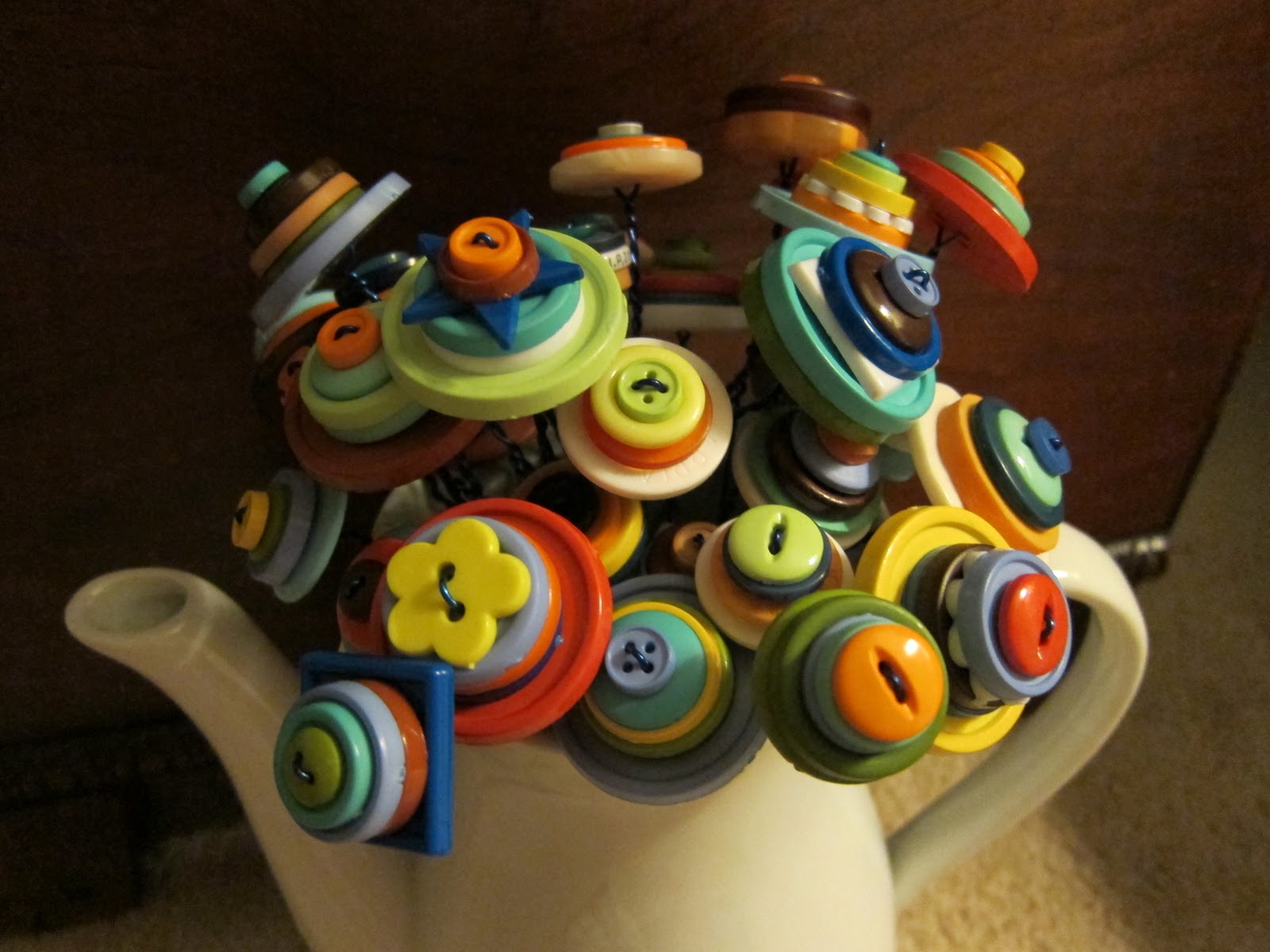 Roundy Rounds: button flowers