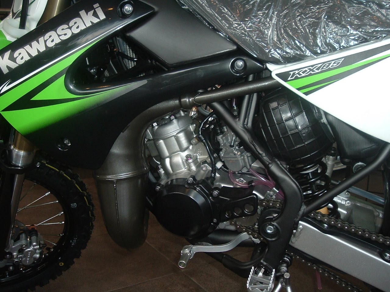Centro Mondial Kawasaki: KAWASAKI KX 85 2010 ENTREGA INMEDIATA!!!