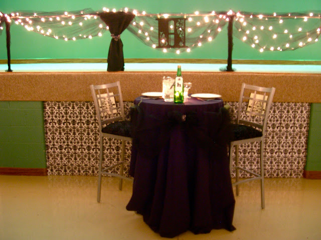 Challenge: Turn a gym into a beautiful wedding reception