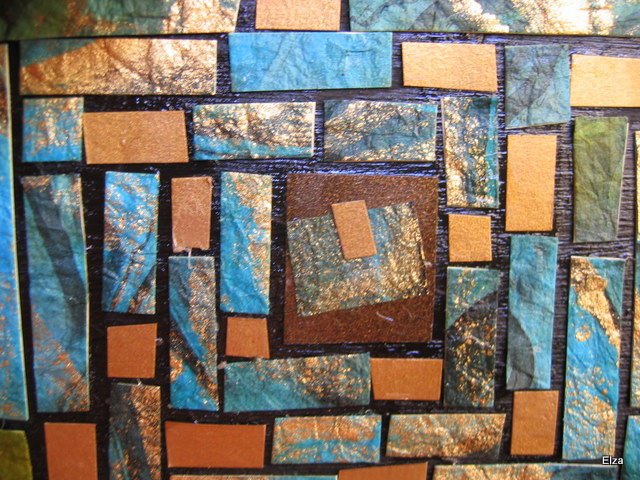 Platespinner: Paper mosaic.