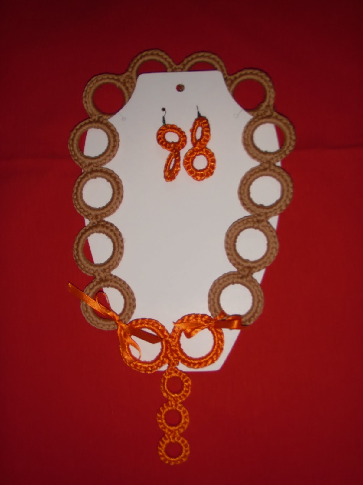 Hecho por la mamá: Collares originales