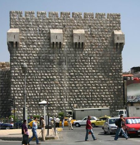 Showing tourist sites in Syria: Citadel of Damascus