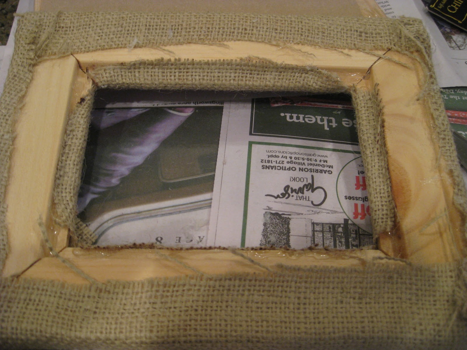 Southern by Design: DIY Burlap Frames