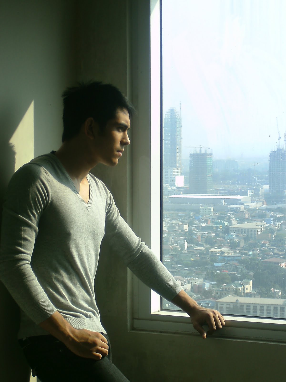 Soiree Everyday!: Gerald Anderson debuts on Men’s Health Philippines