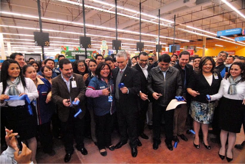 RTNoticias: Inauguran Wal-Mart Hipódromo en Tijuana