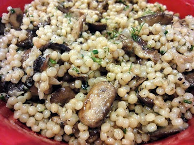 Live 2 Eat: "Pearl Pasta" with Mushrooms