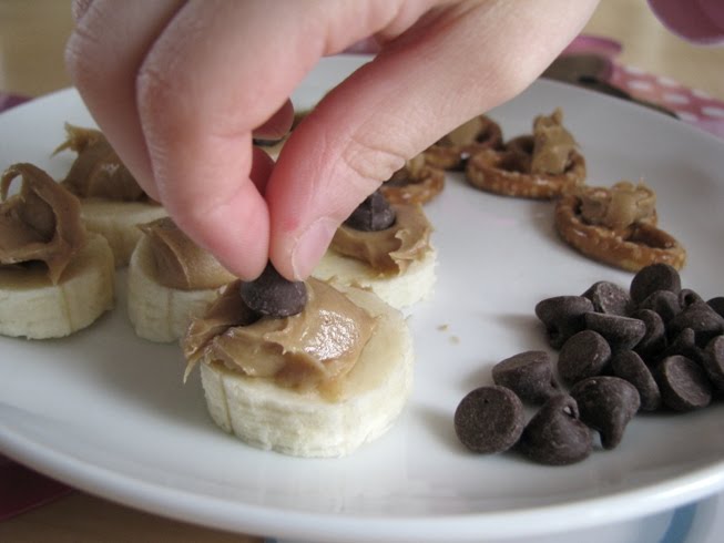 make happy: fun kid lunch: peanut butter canapés