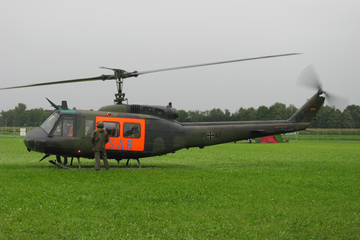 Eastwings: Bell UH-1D * German Air Force * SAR c/s * 71+47