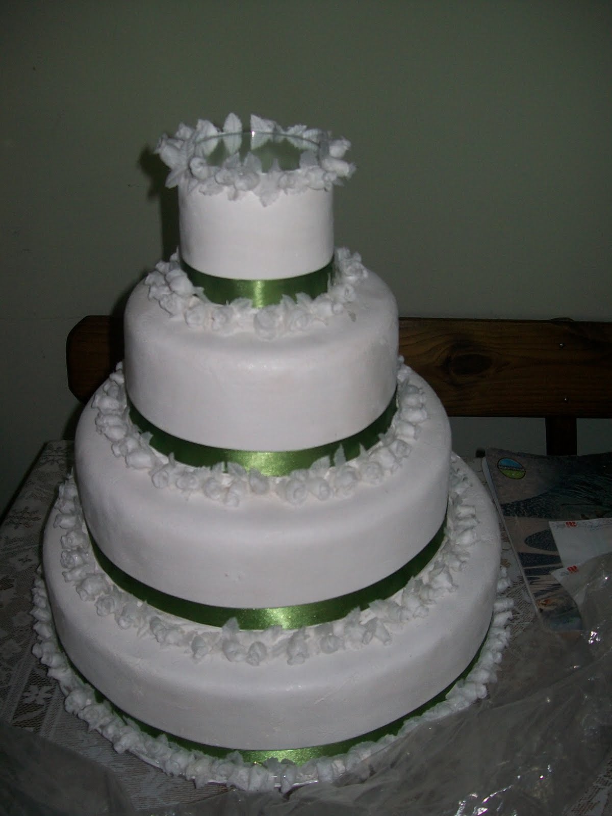 Doce Novembro-Adelma e Cícero 06/11/10: Progresso com meu bolo!!